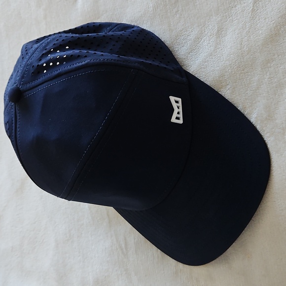 Melin Brand (Headwear) | Accessories | Vguc Melin Trenches Hydro Navy ...